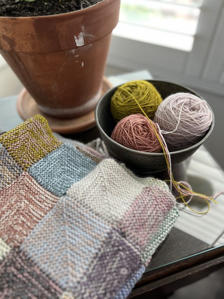 Everything You Need to Know About Knitting with Linen Yarn - A Bee In ...