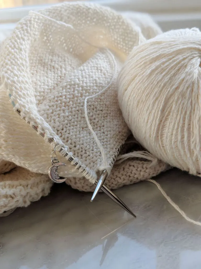 11 Things I Wish I Knew Before I Started Knitting - A Bee In The Bonnet